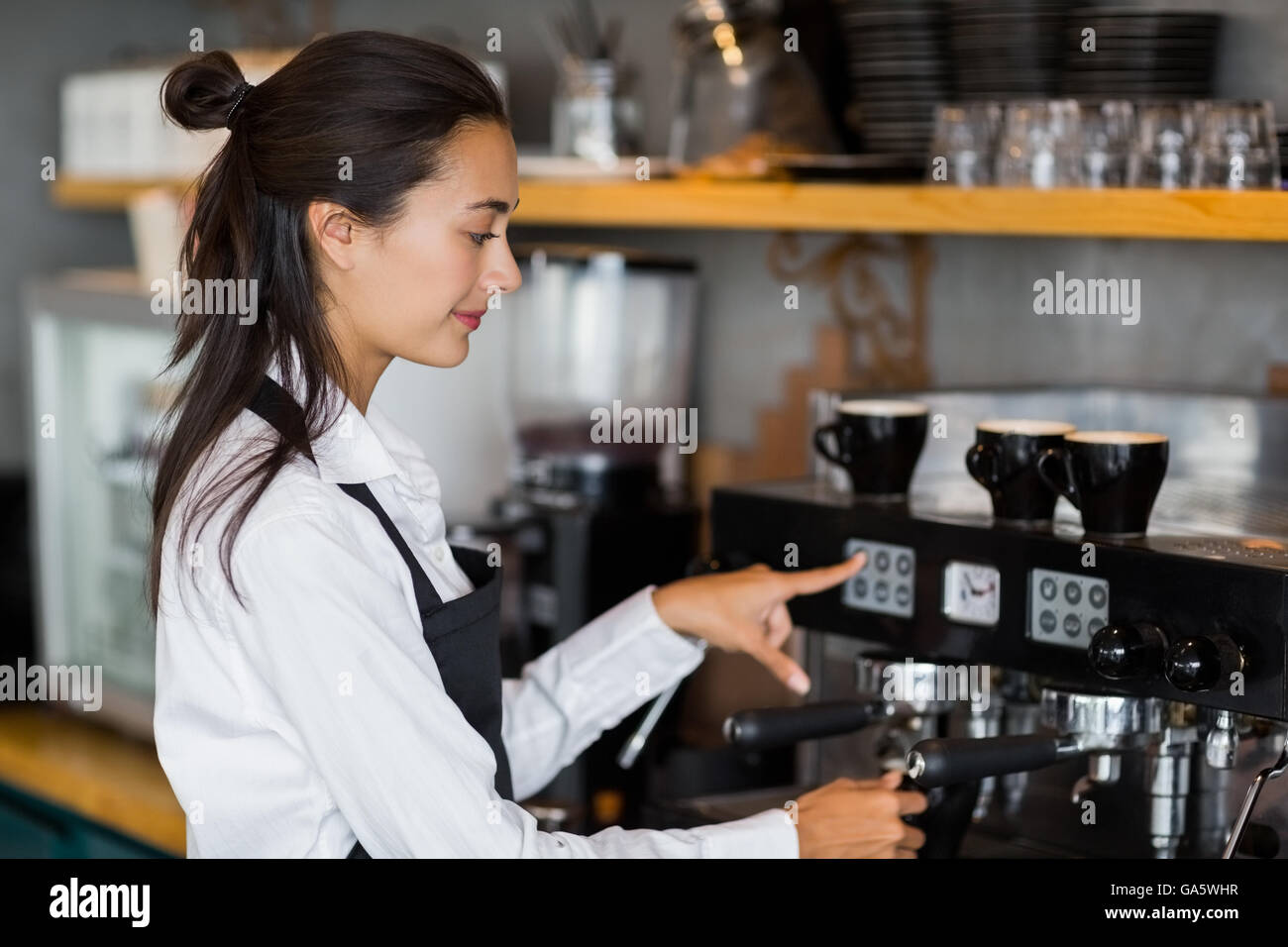 Professional espresso coffee making hi-res stock photography and images ...