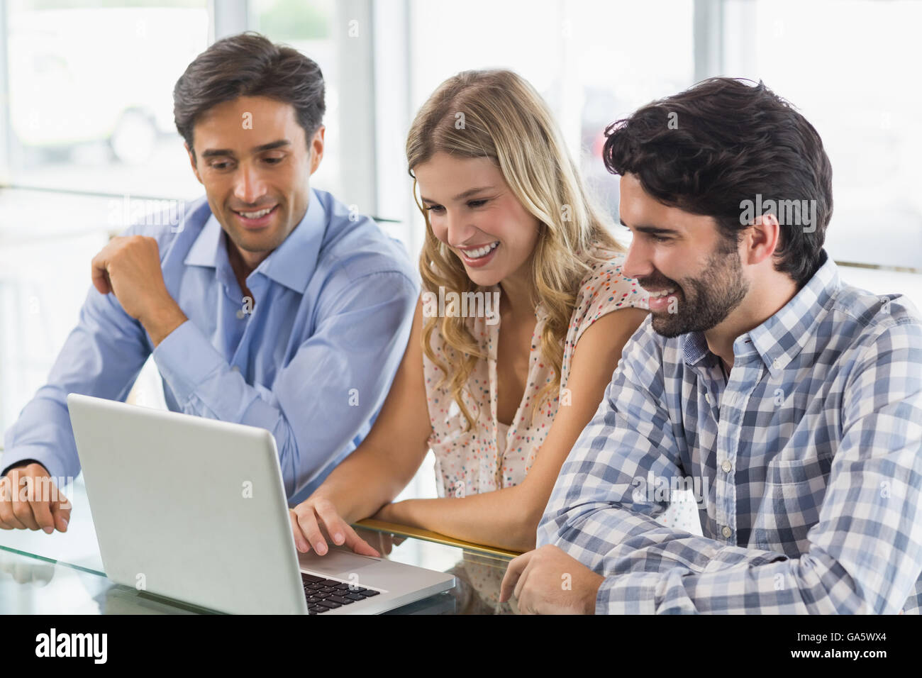 Woman men hi-res stock photography and images - Alamy