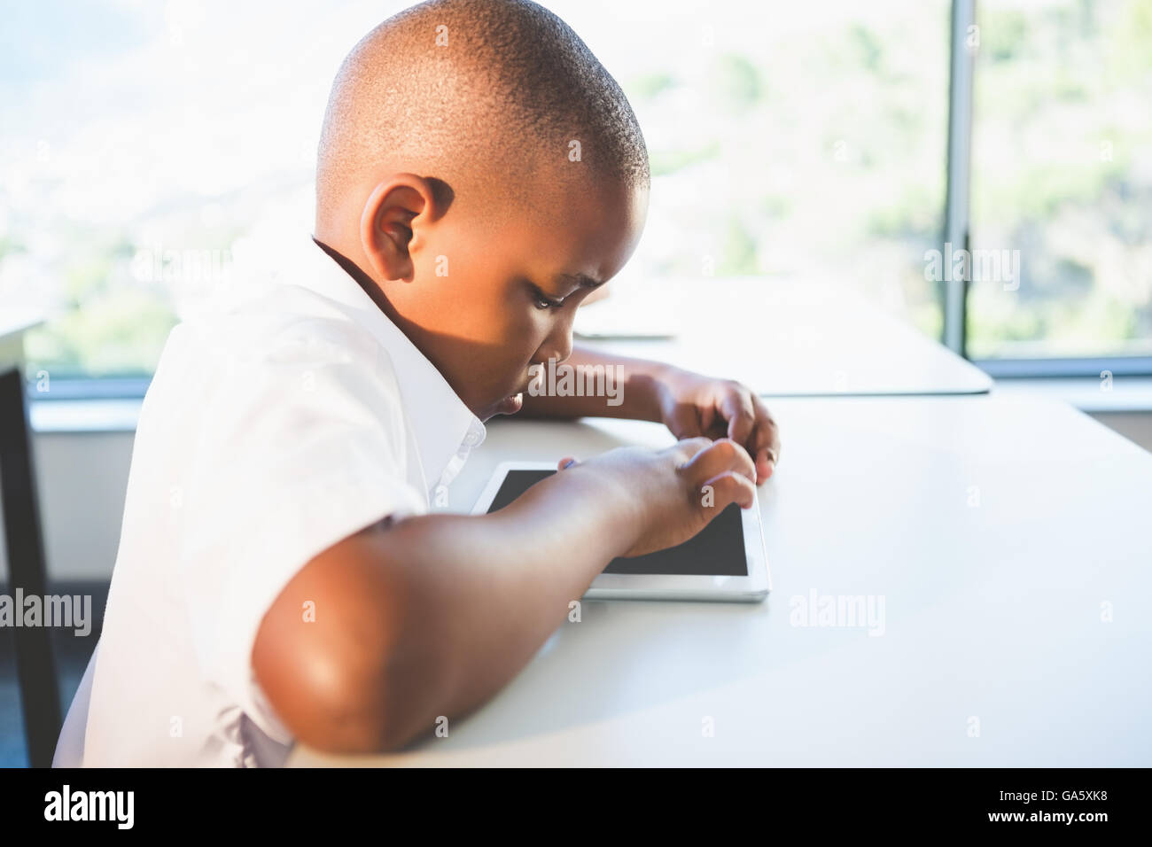 Digital classroom hi-res stock photography and images - Alamy