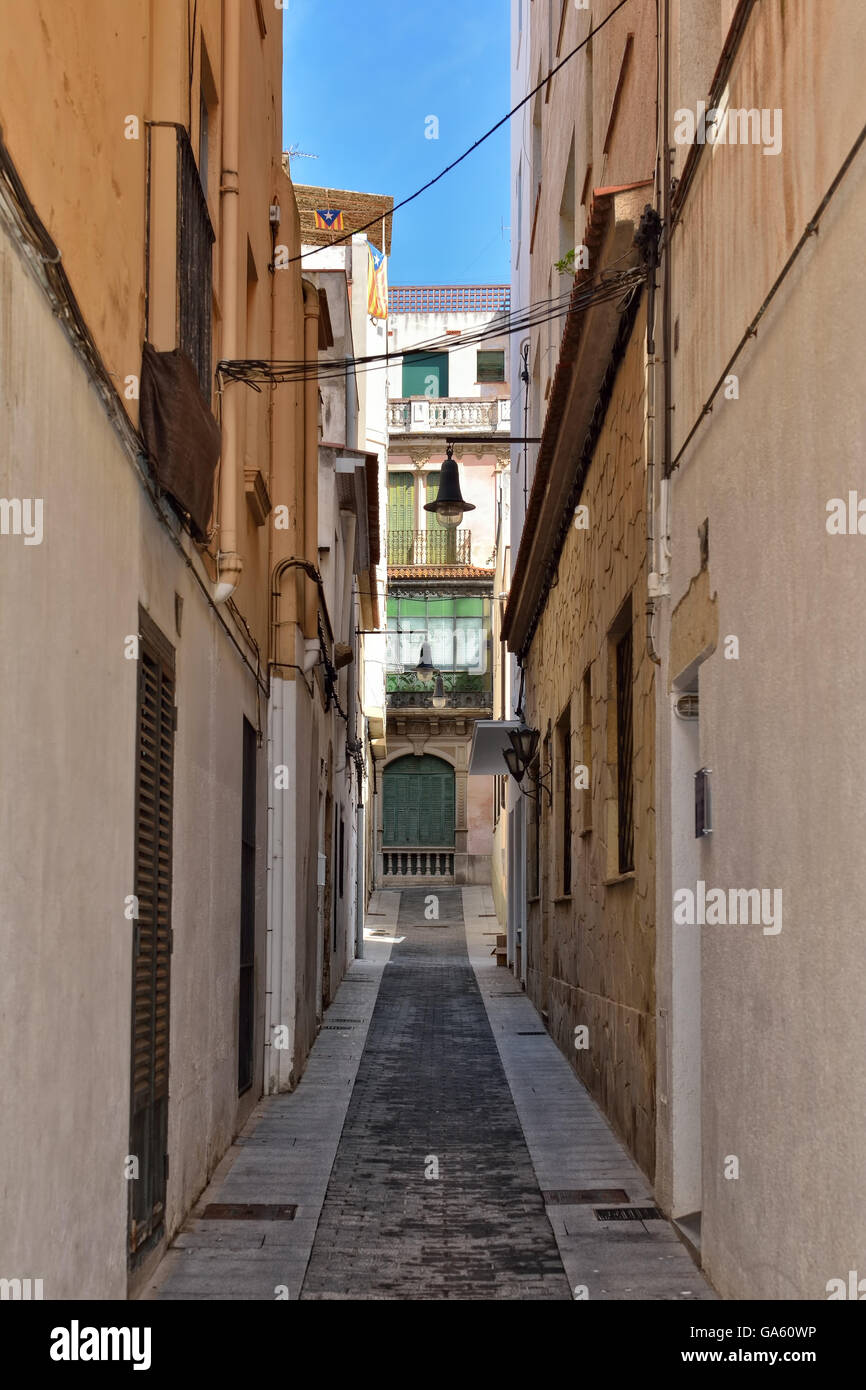 Traditional narrow streets in Spanish villages help to keep morning ...