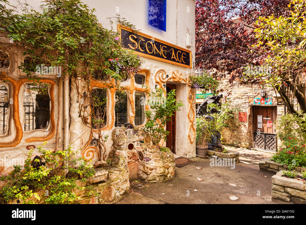 Stone Age, shop selling jewellery and fancy goods, Glastonbury ...
