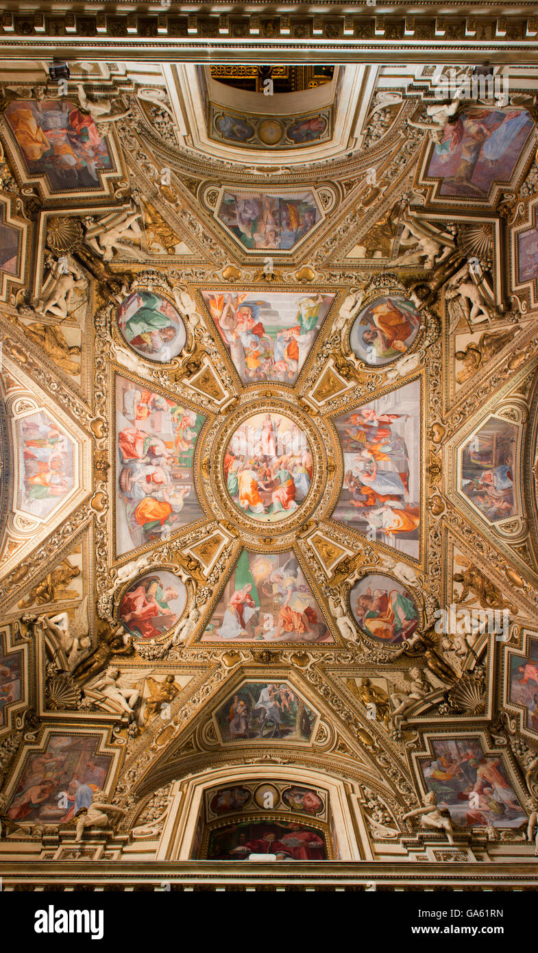 Painted ceiling of the Basilica Di Santa Maria Maggiore Stock Photo - Alamy