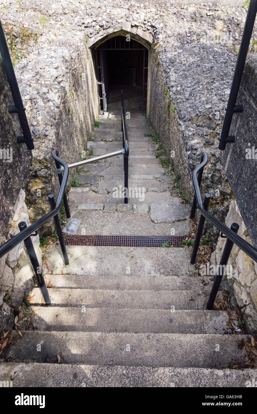 Medieval stairs hi-res stock photography and images - Alamy