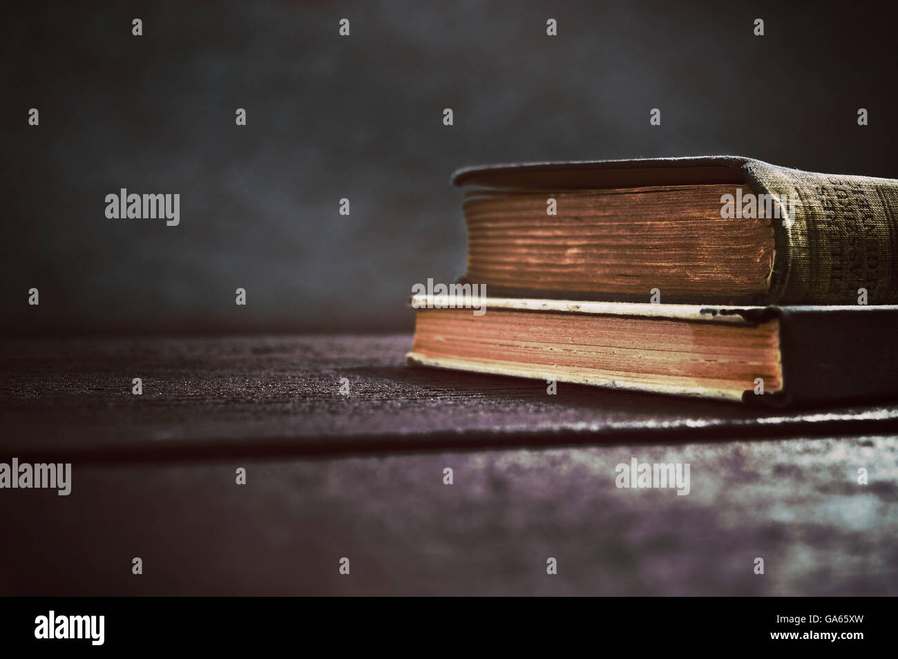 Horror story book cover hi-res stock photography and images - Alamy