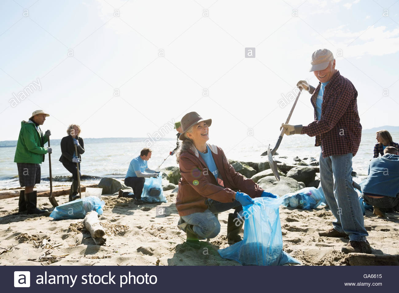 Litter picking beach hi-res stock photography and images - Alamy