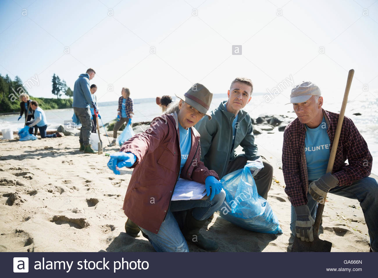 Beach Litter Volunteers Stock Photos & Beach Litter Volunteers Stock ...