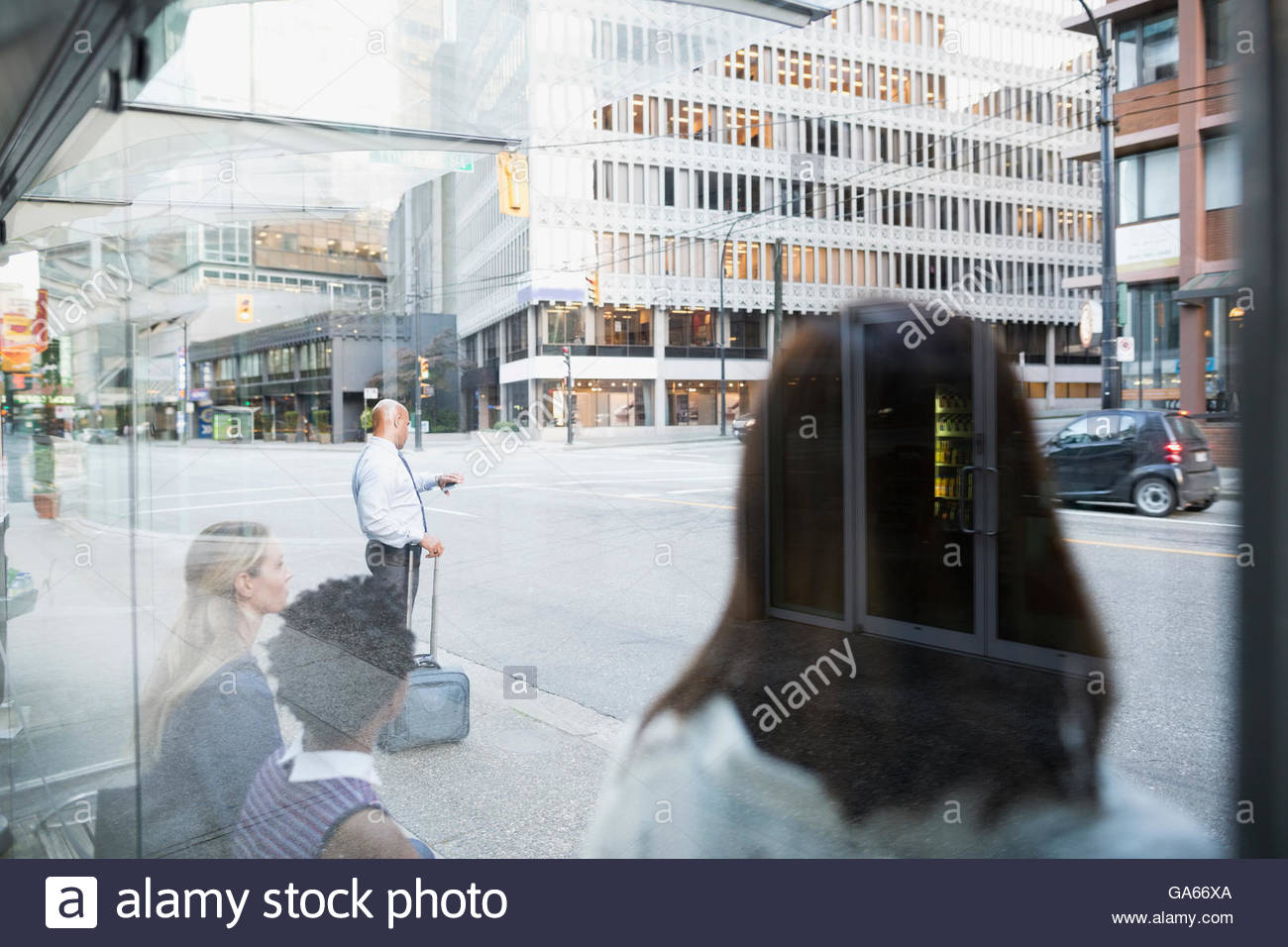 City bus stop hi-res stock photography and images - Alamy