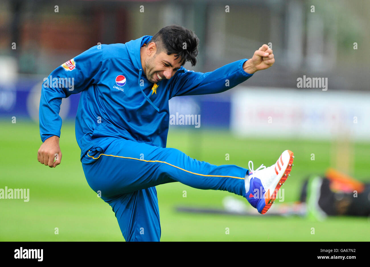 Imran khan cricket hi-res stock photography and images - Alamy