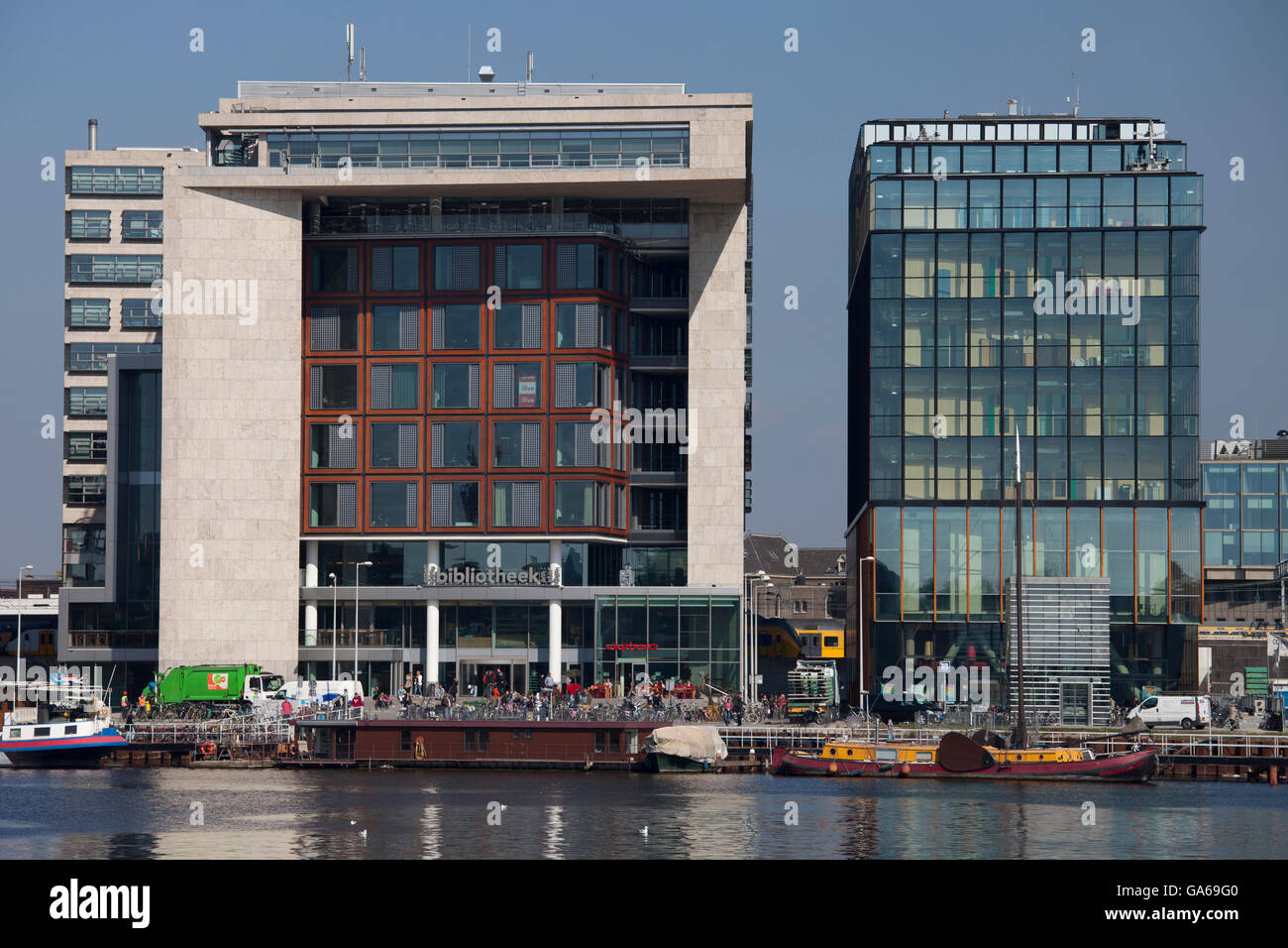 Holland house library hi-res stock photography and images - Alamy