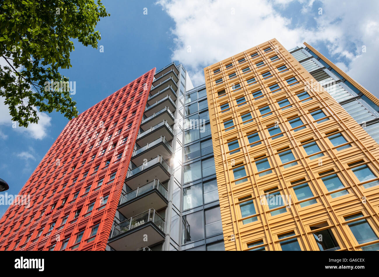 Central St Giles, London Major Development by Renzo Piano in central ...