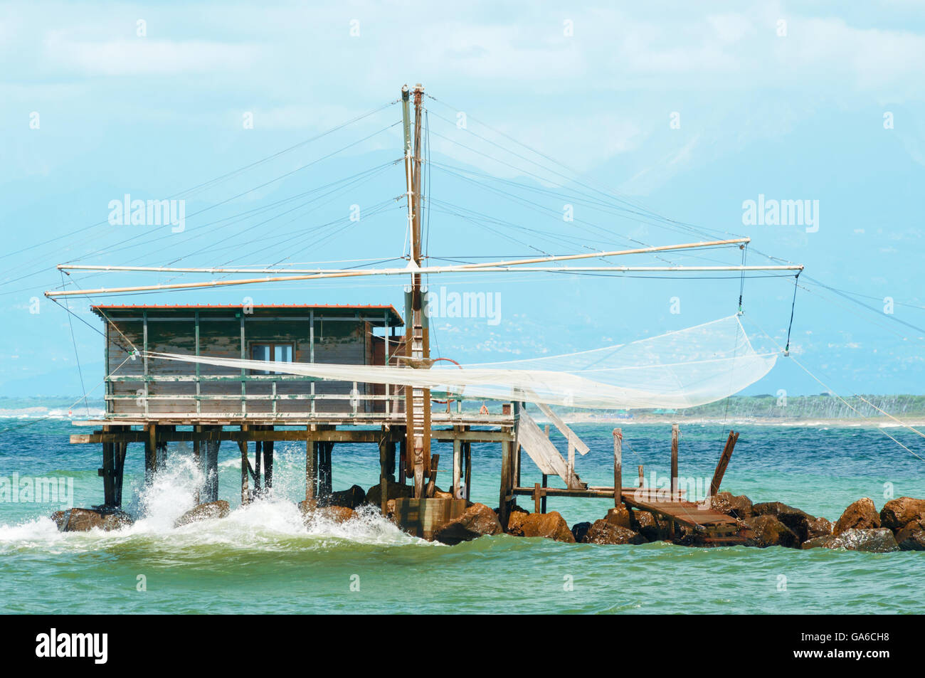 Fishing shack in the sea, Marina di Pisa Italy Stock Photo - Alamy
