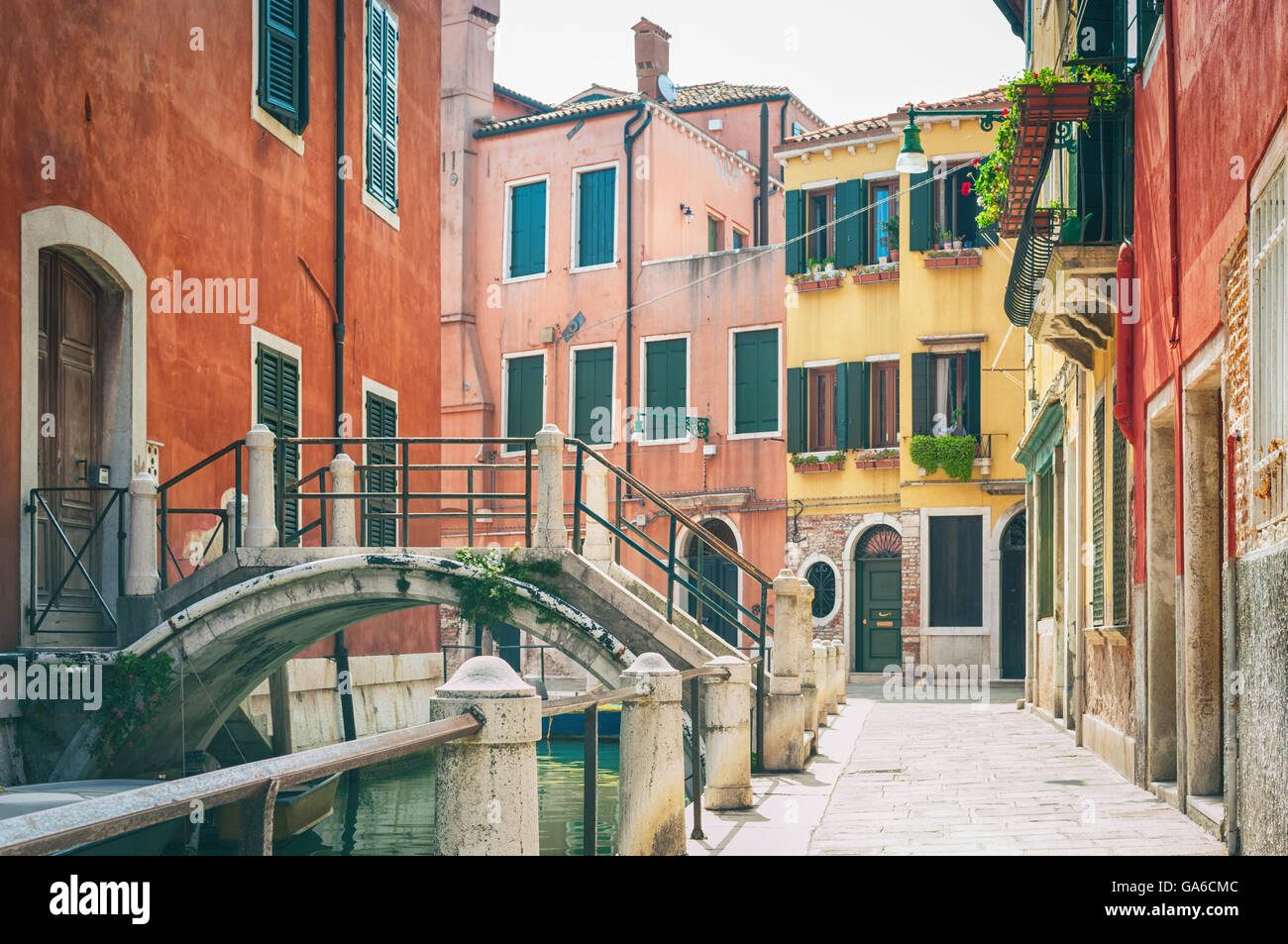 Bridge over canal buildings architecture hi-res stock photography and ...