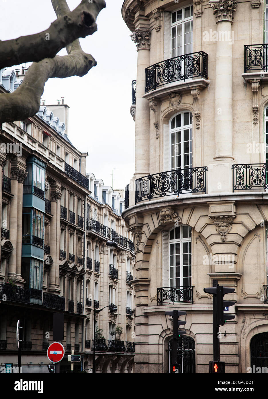 houses on french streets of Paris. citylife concept Stock Photo - Alamy