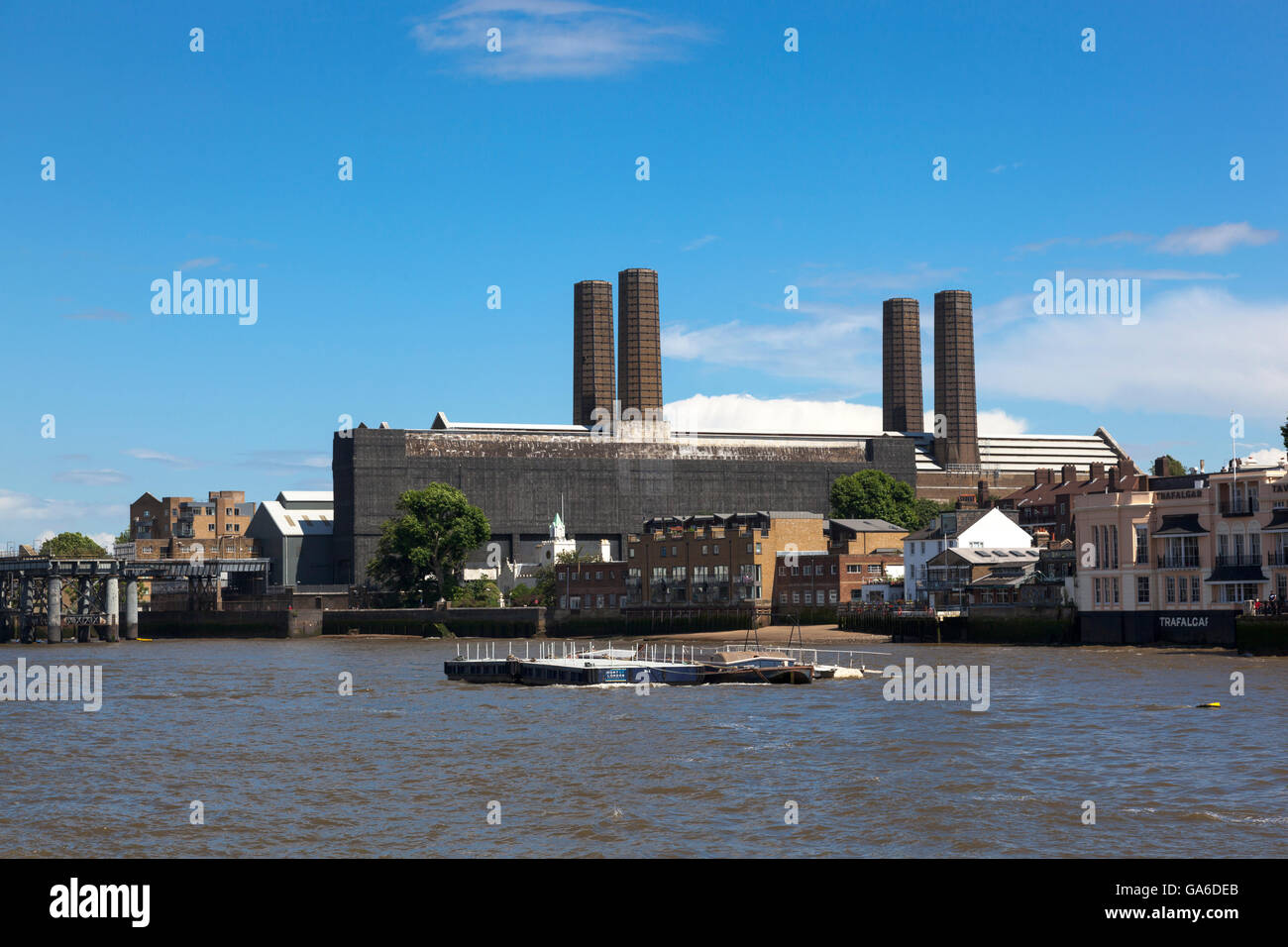 Greenwich oil and gas power station, Greenwich, London, UK Stock Photo ...