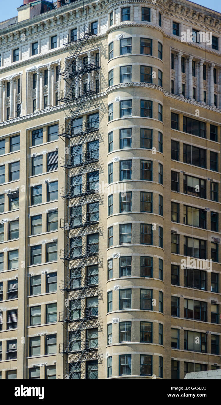 View of buildings on downtown Chicago Stock Photo - Alamy
