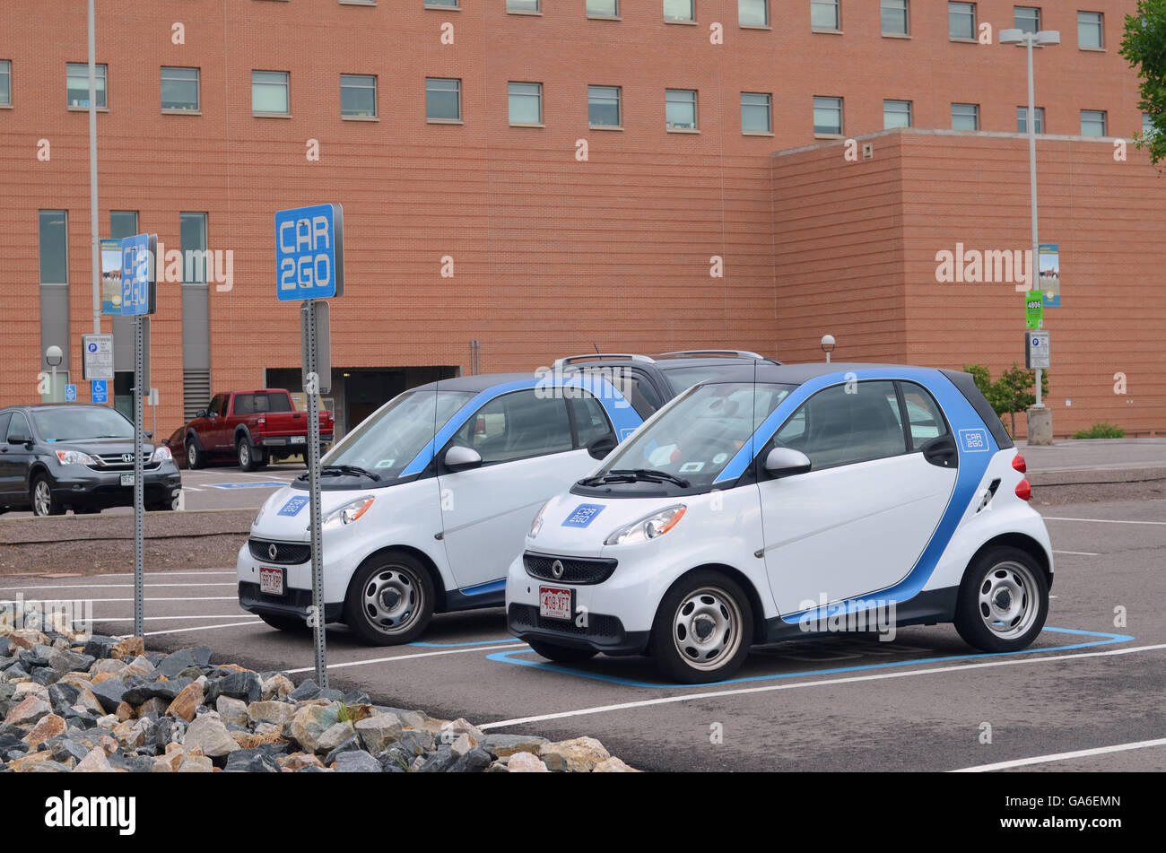 Car share hi-res stock photography and images - Alamy