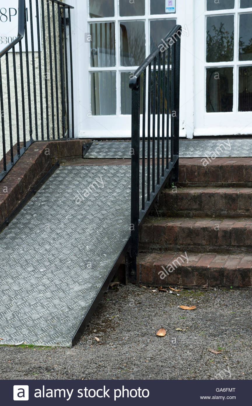 Old Fashioned Railings High Resolution Stock Photography and Images - Alamy