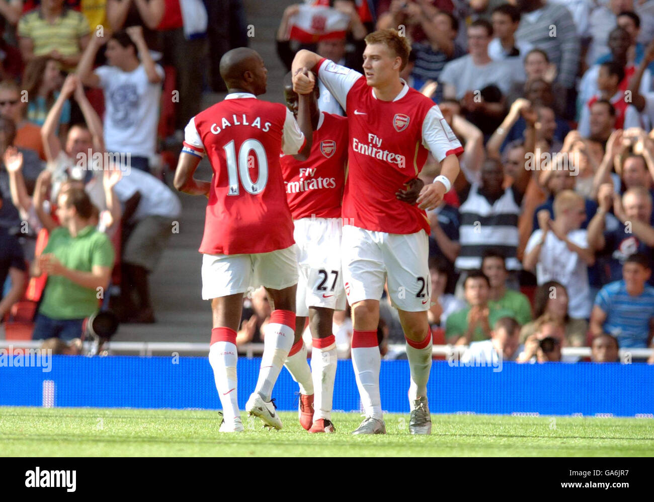Arsenal v paris sait germain hi-res stock photography and images - Alamy