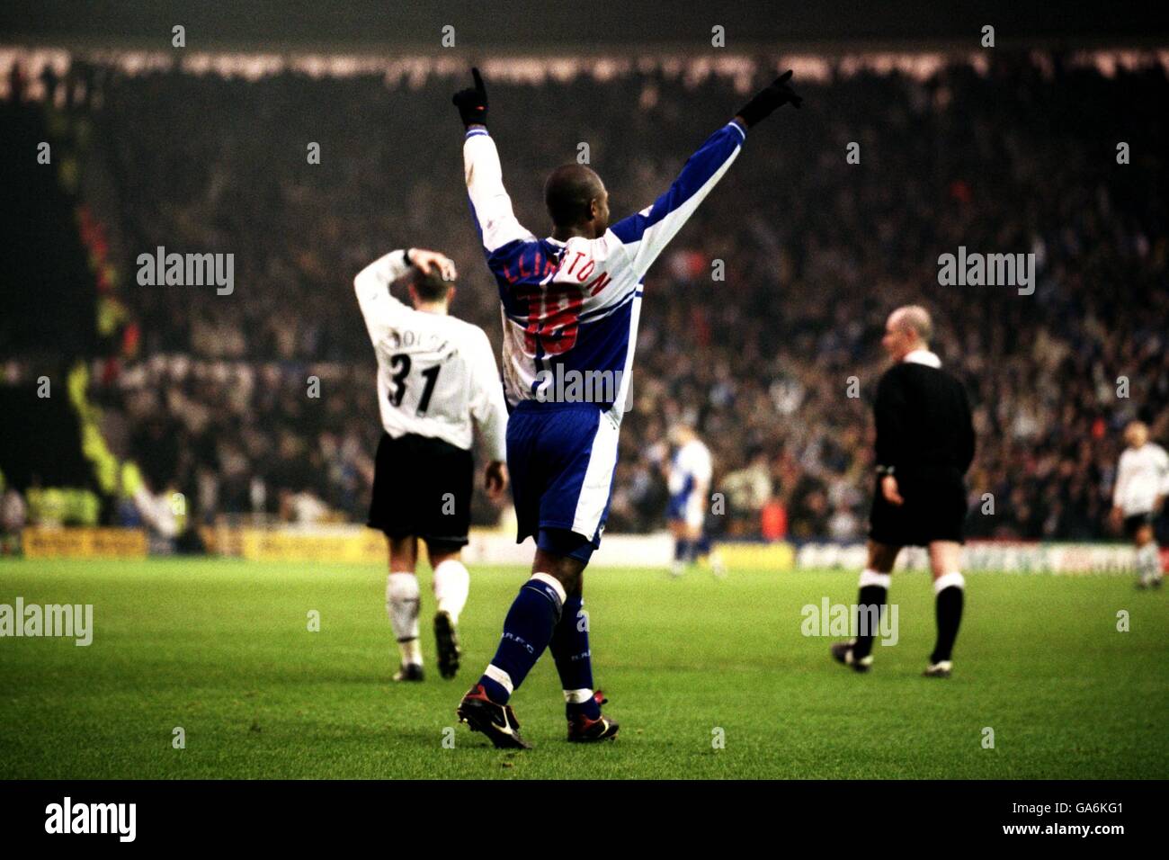 Nathan ellington celebrates hi-res stock photography and images - Alamy
