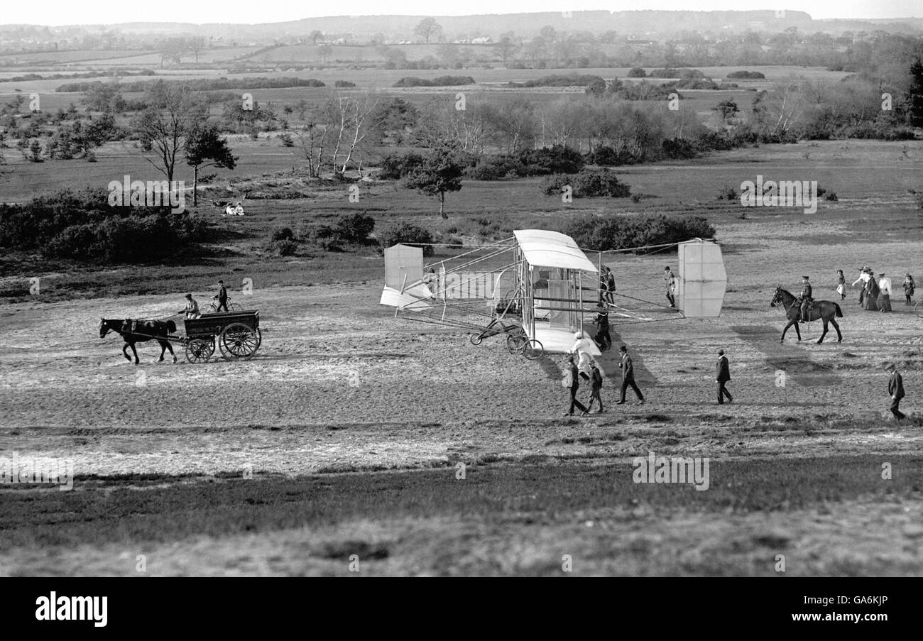 British army horse drawn Black and White Stock Photos & Images - Alamy