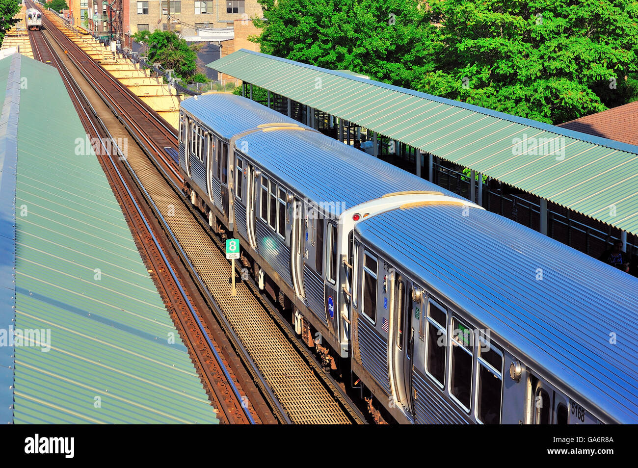A CTA Green Line train at Chicago's Ashland Avenue Station on the Lake ...
