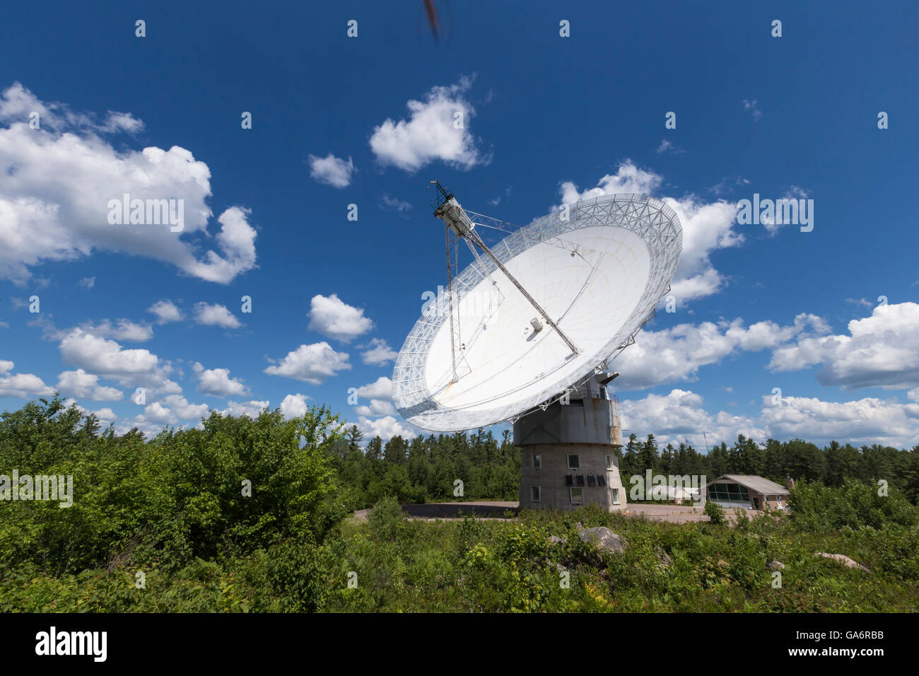 Algonquin park radio observatory algonquin hi-res stock photography and ...