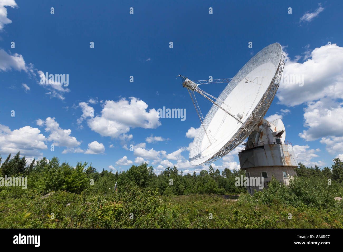 Observatory for radio astronomy hi-res stock photography and images - Alamy