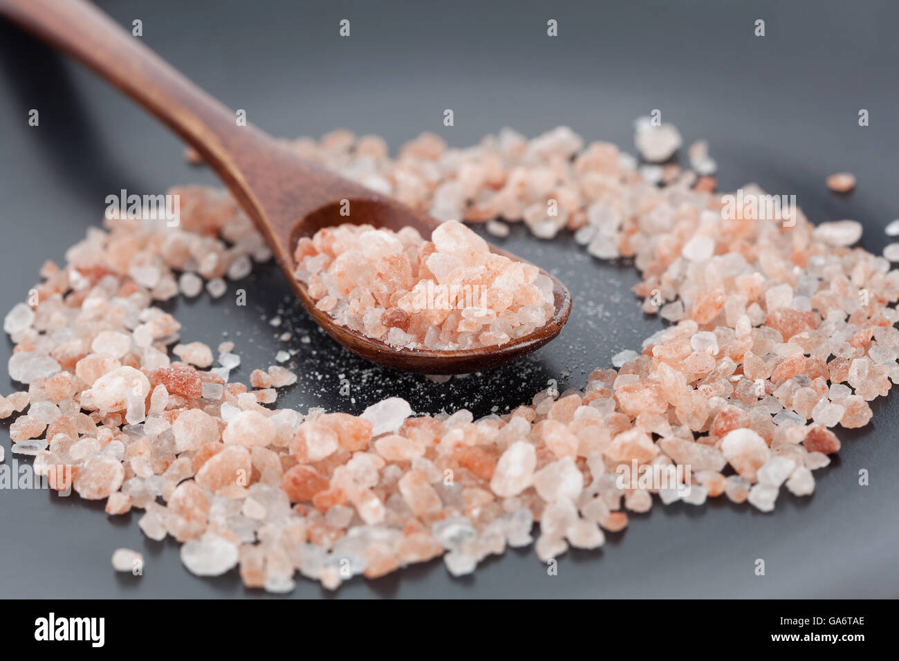 Himalayan pink rock salt in hi-res stock photography and images - Alamy