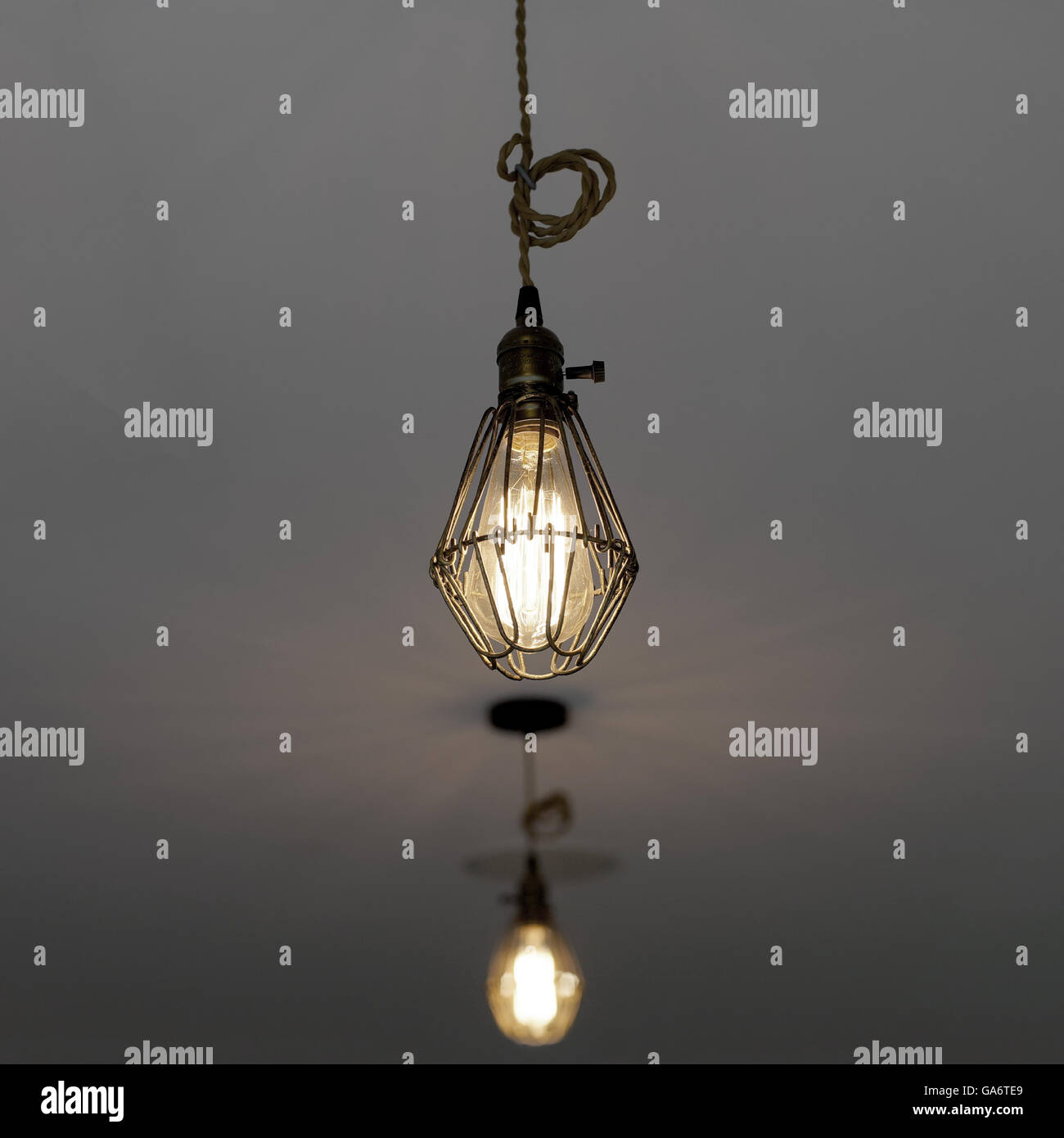 hanging lamp with light bulbs on ceiling Stock Photo - Alamy