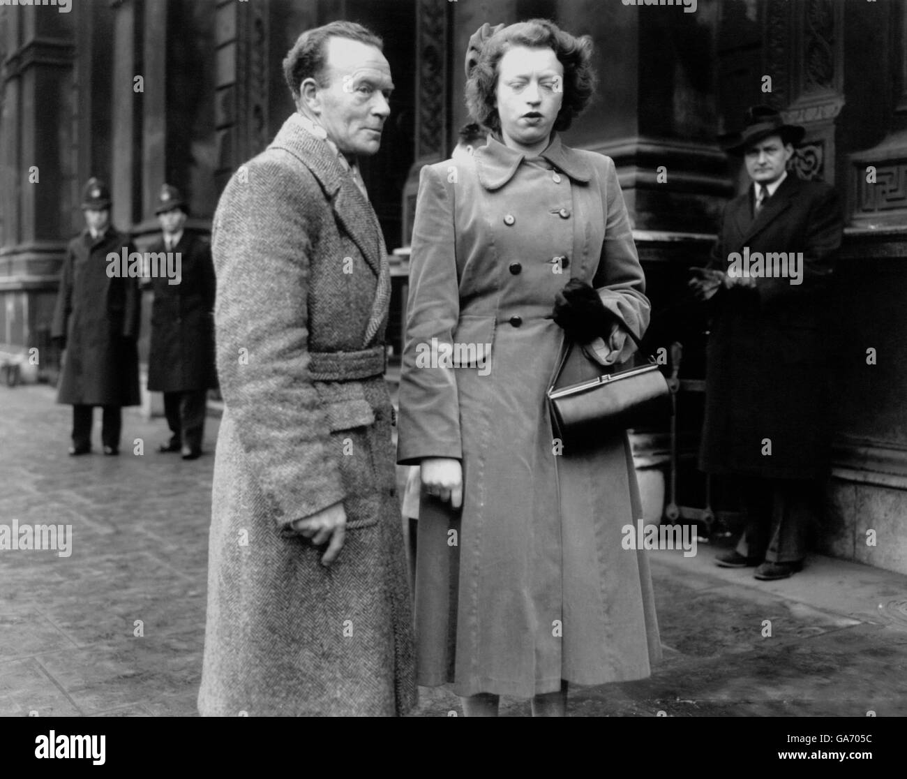 Father of 19 year old derek bentley hi-res stock photography and images ...