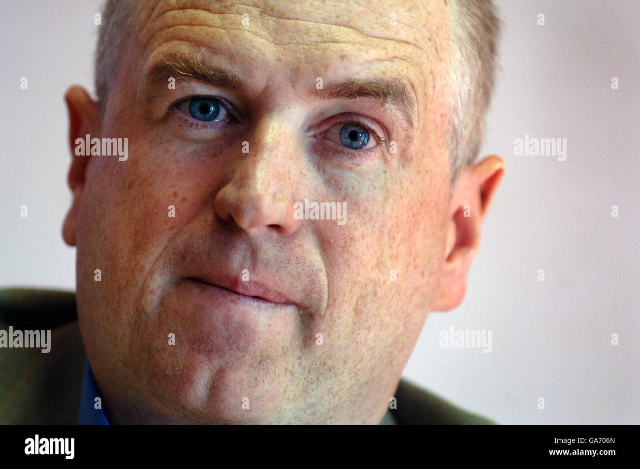 Deputy ceo ryanair hi-res stock photography and images - Alamy