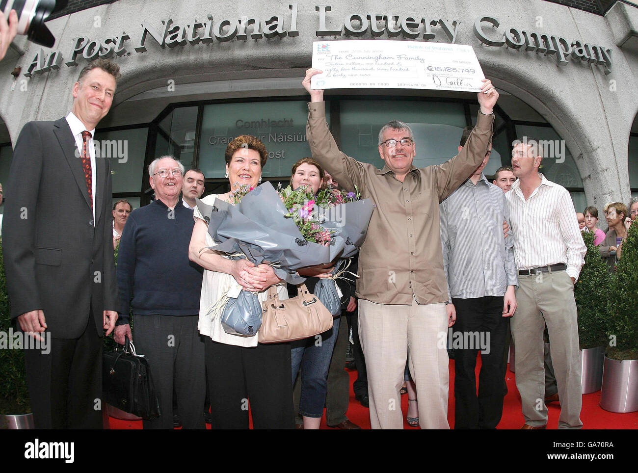 Ireland's latest lottery millionaires Paul and Helen Cunningham leave ...