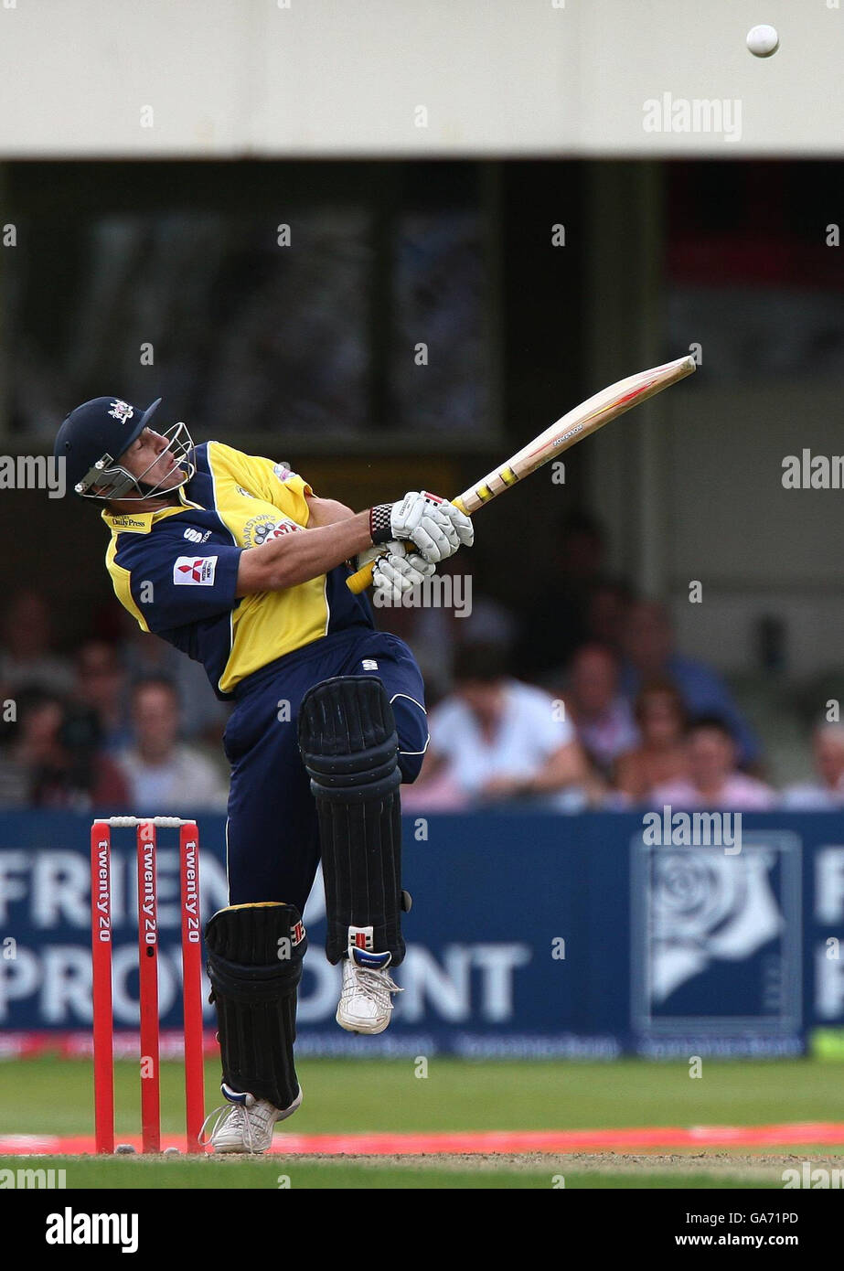 Gladiators lightning hi-res stock photography and images - Alamy