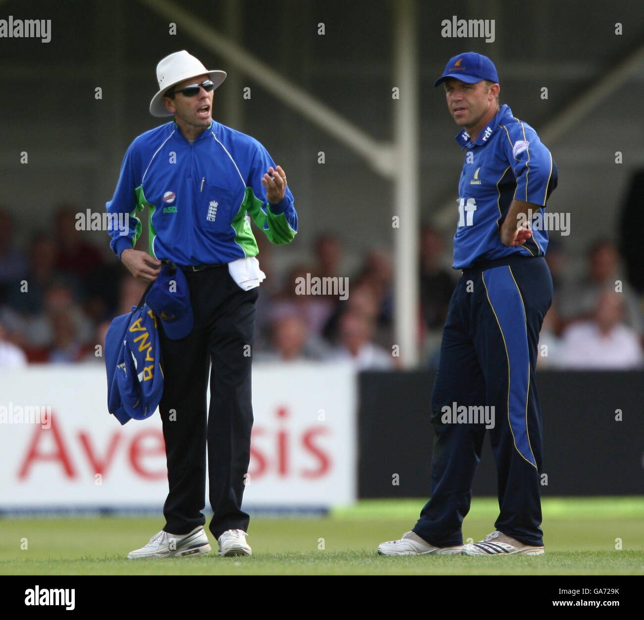 Umpire adams hi-res stock photography and images - Alamy