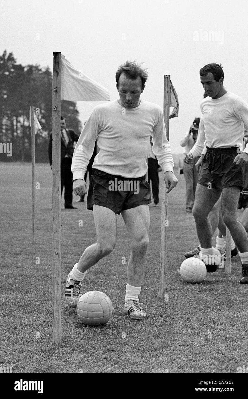Soccer world cup england 66 hi-res stock photography and images - Alamy