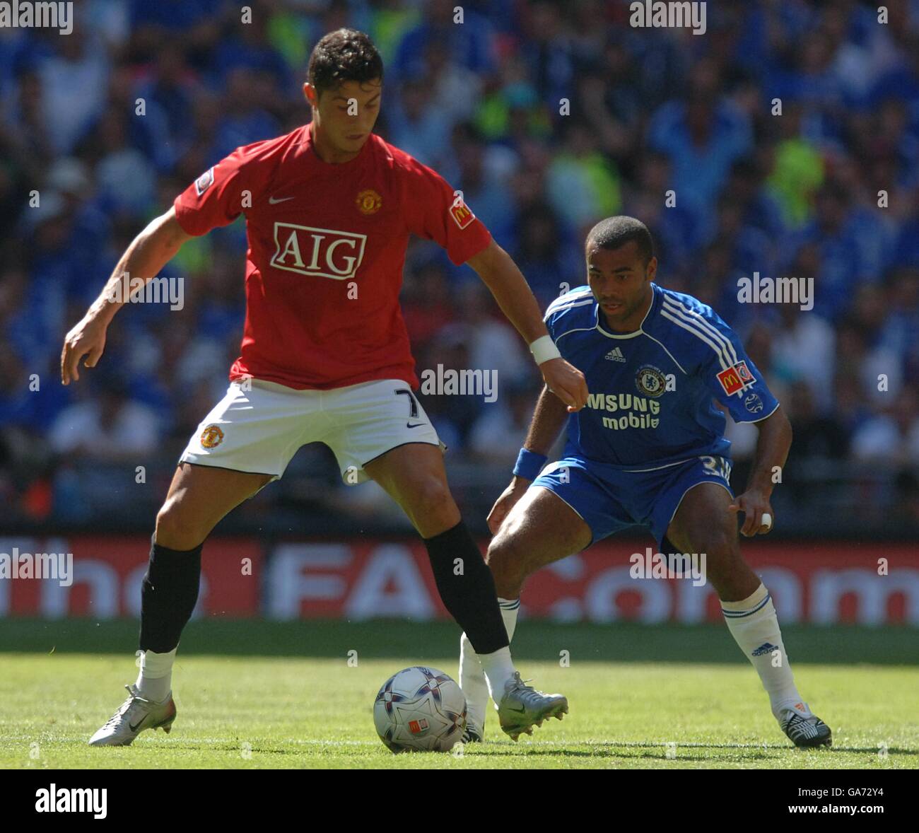 Soccer - Community Shield - Chelsea v Manchester United - Wembley ...
