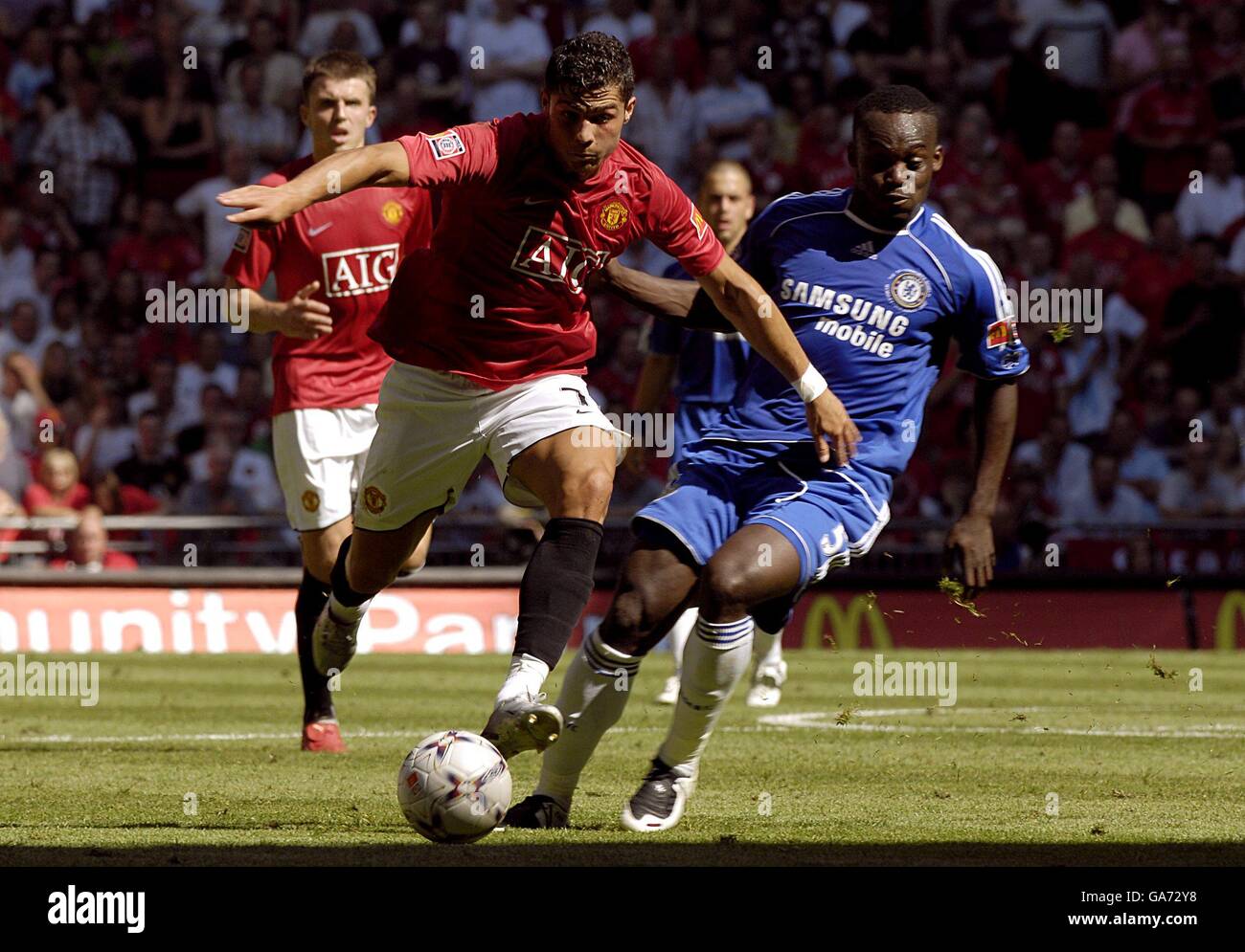 Manchester uniteds cristiano ronaldo chelseas hi-res stock photography ...