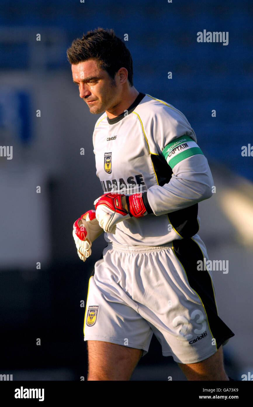 Soccer - Friendly - Oxford United v Luton Town - Kassam Stadium. Billy ...