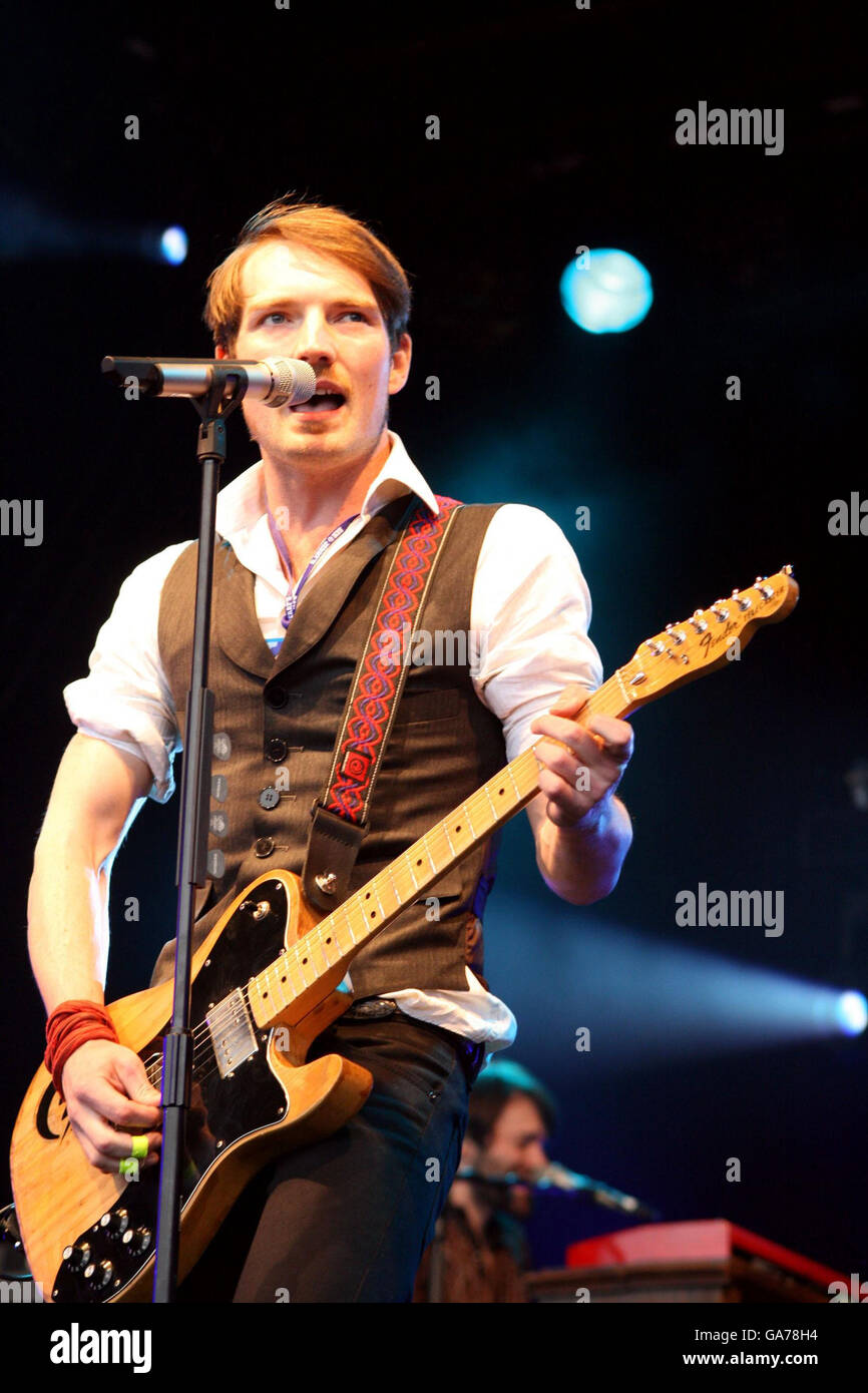 The Feeling perform at the Ben and Jerry's Big Sundae on Clapham Common ...