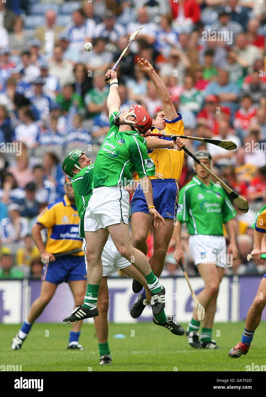 Hurling Ireland Ball High Resolution Stock Photography and Images - Alamy