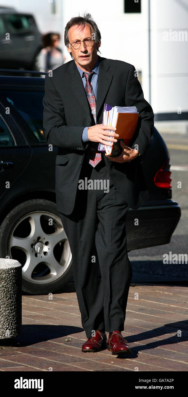Full length actor arriving celebrity england mangsn hi-res stock ...