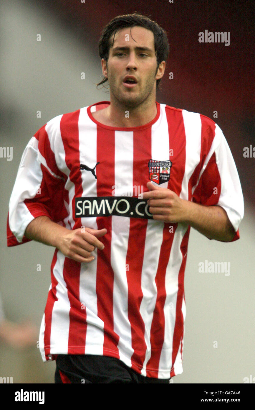 Soccer - Friendly - Brentford v Reading - Griffin Park. Brentford's ...