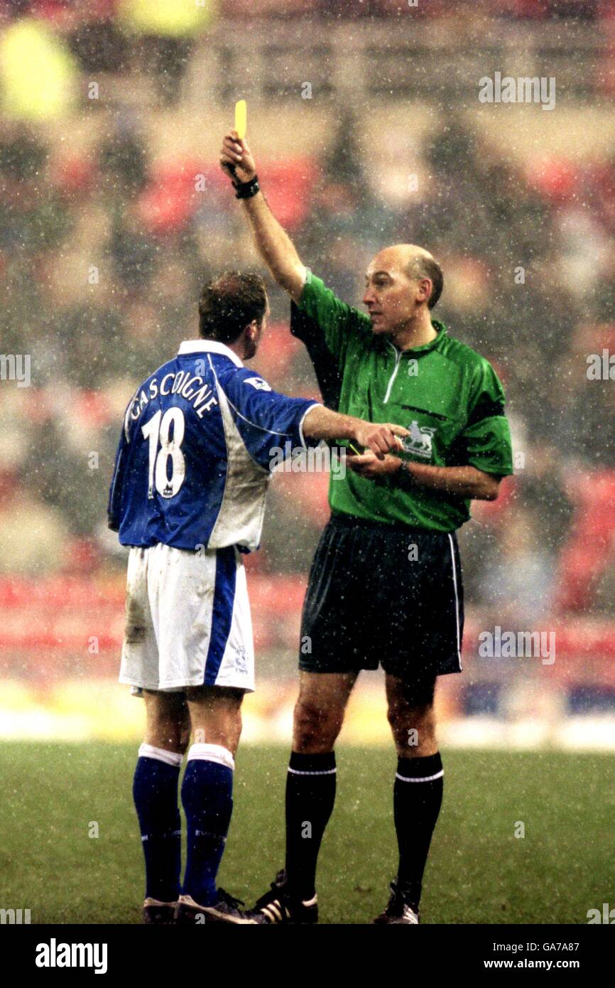 Referee barry knight shows paul gascoigne the yellow card hi-res stock ...