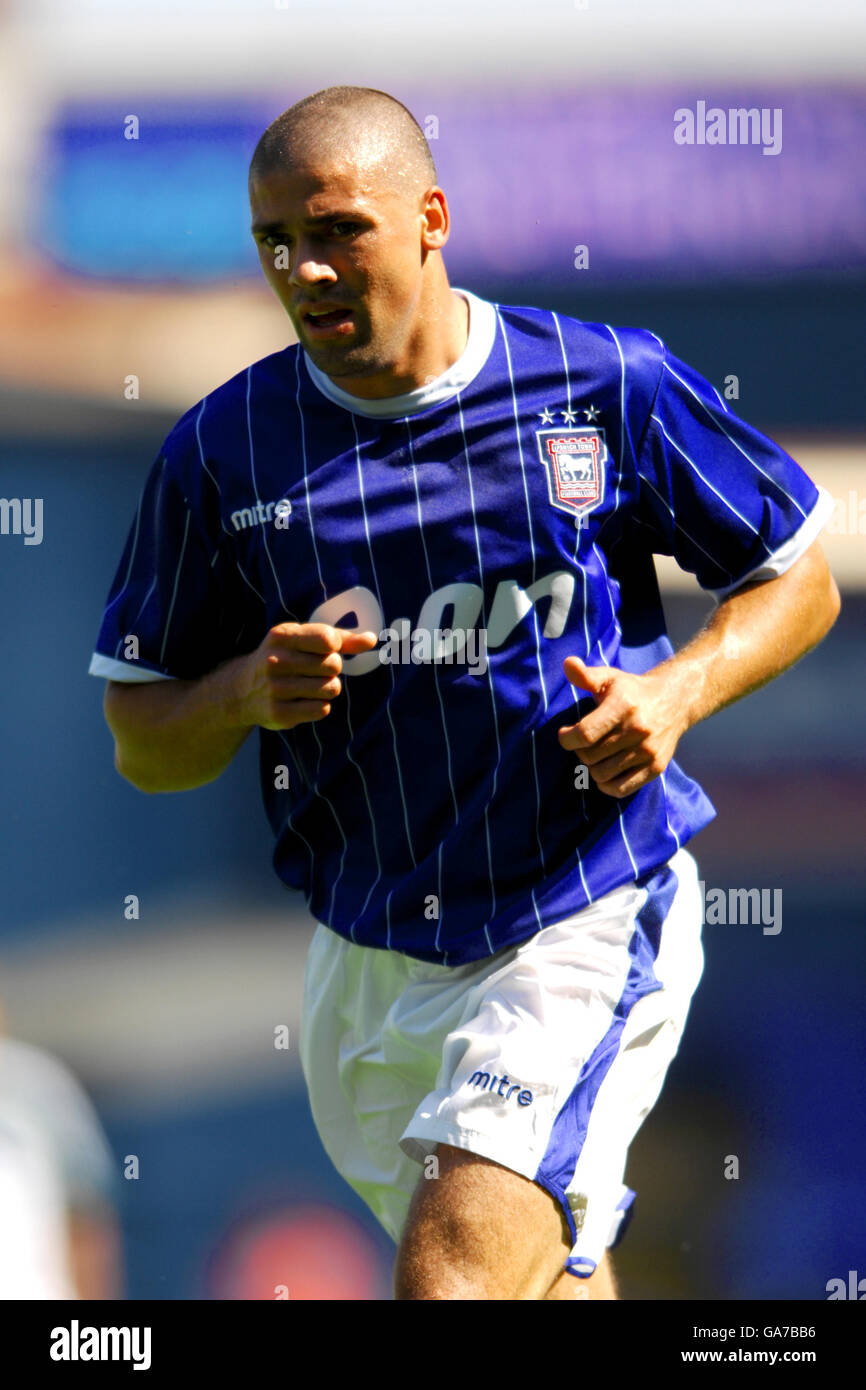 Jonathan portman hi-res stock photography and images - Alamy