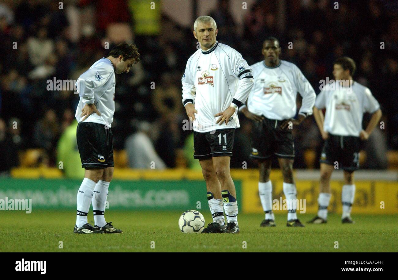 l-r; Derby County's Giorgi Kinkladze and teammate Fabrizio Ravanelli ...