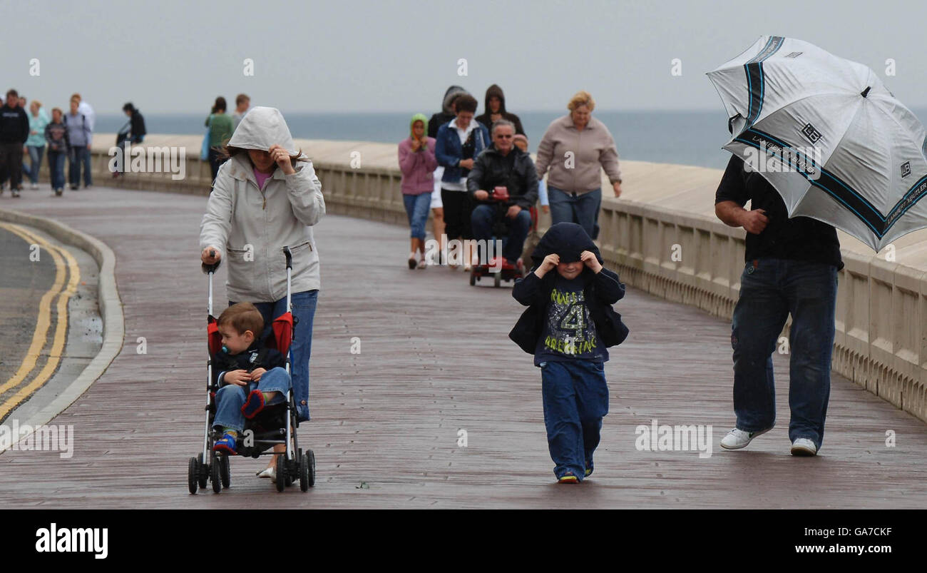 Wet Windy Umbrella High Resolution Stock Photography and Images - Alamy