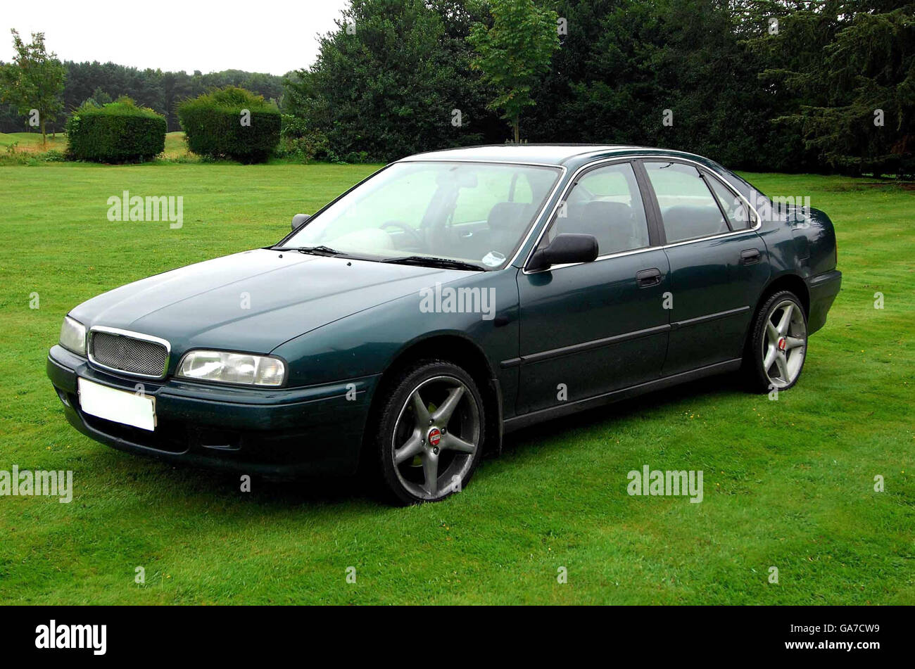 A green Rover 620, identical to the car that police are looking for ...
