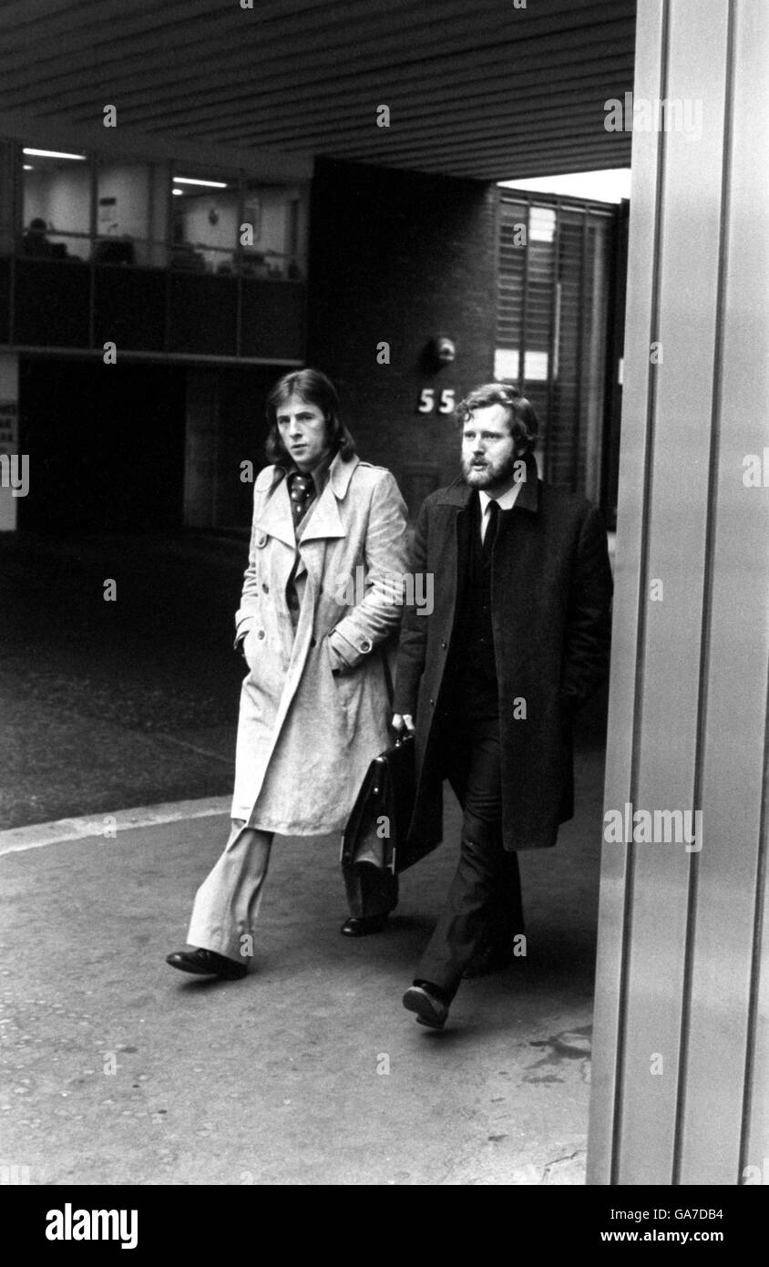 Soccer stan bowles and don shanks in court hi-res stock photography and ...