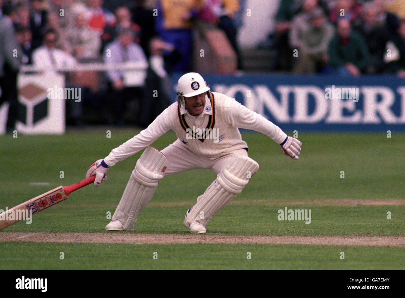 Cricket - Benson & Hedges Cup - Durham v Derbyshire - Osborne Avenue ...
