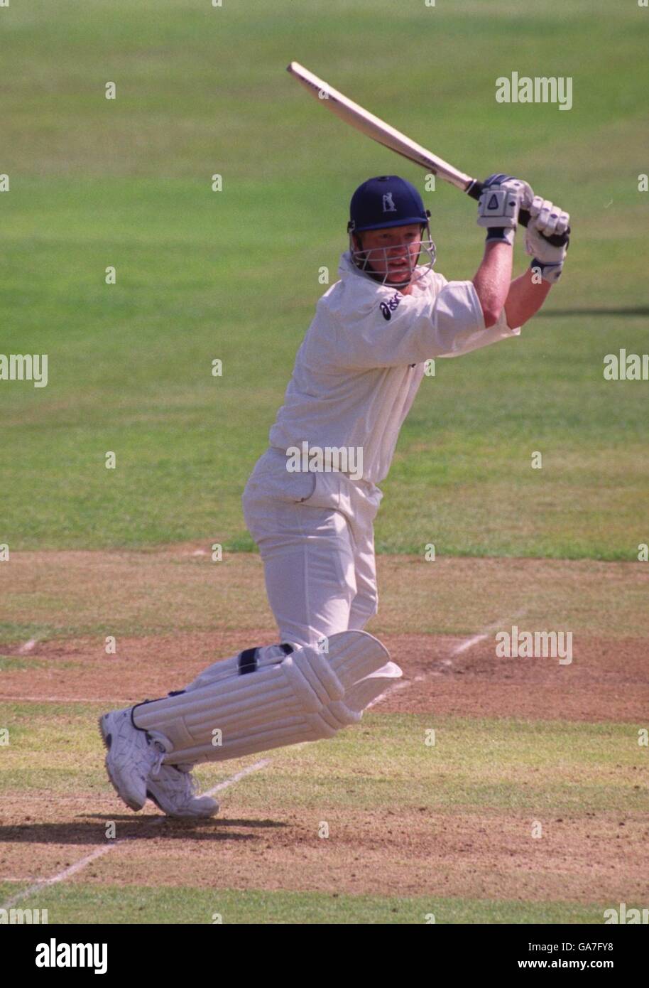Cricket - Benson and Hedges Cup - Midlands Division - Warwickshire v ...